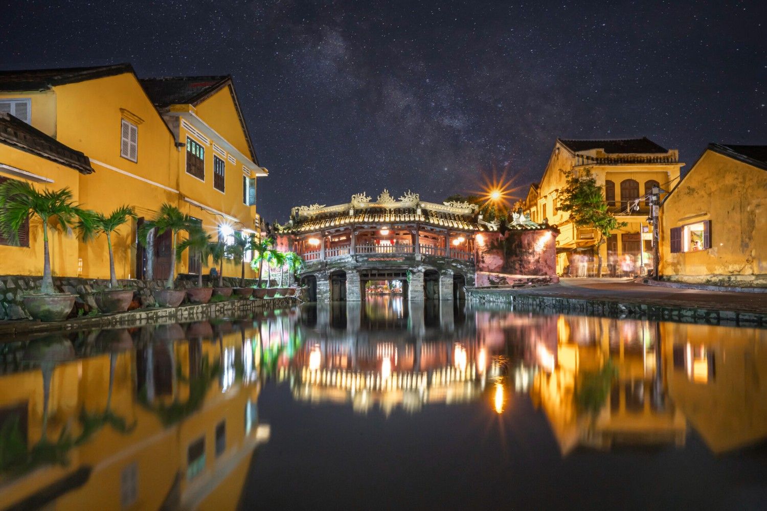 Hoi An Go Adventures flexible sightseeing tours around Hoi An Old Town ...
